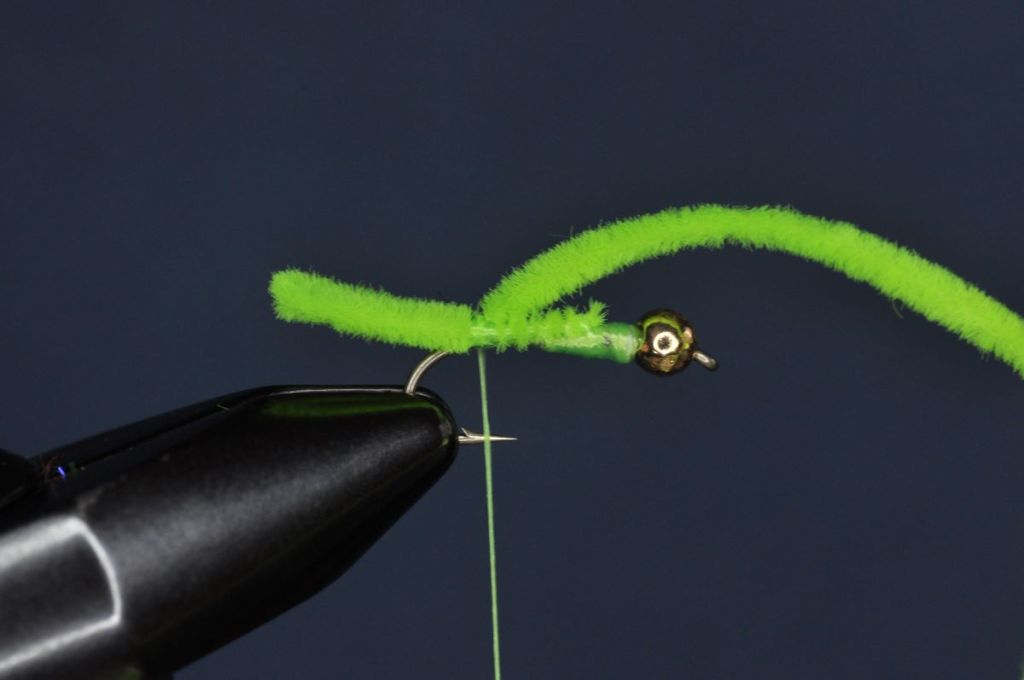Green Weenie Fly Step-by-Step - The Fat Fingered Fly Tyer