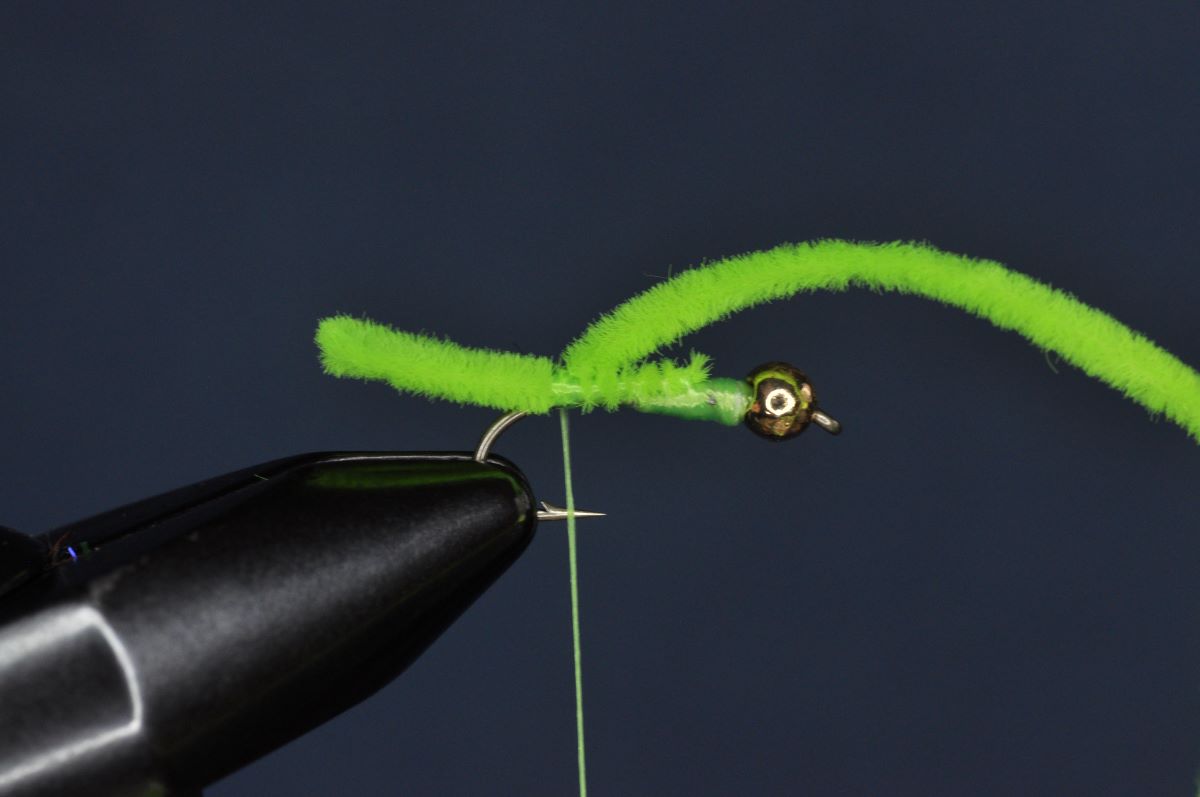 Green Weenie Fly Step-by-Step - The Fat Fingered Fly Tyer