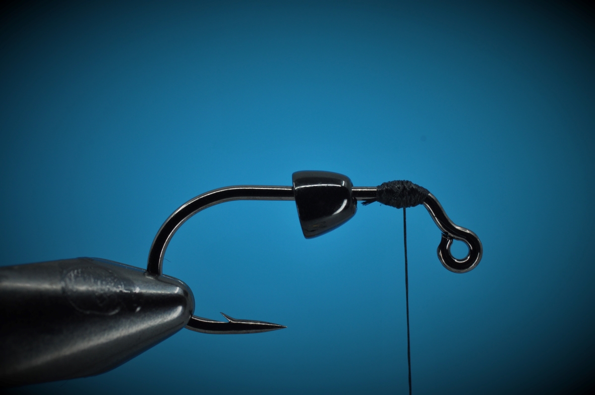 Meat Whistle Fly Step-by-Step - The Fat Fingered Fly Tyer