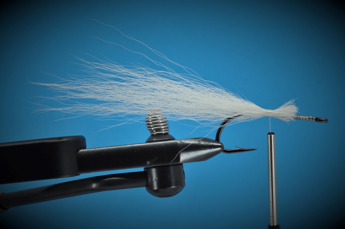 Bucktail Deceiver Streamer Step-by-Step - The Fat Fingered Fly Tyer