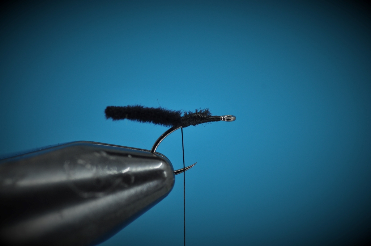 CDC & Foam Midge Step-by-Step - The Fat Fingered Fly Tyer