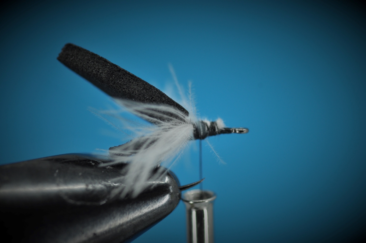 CDC & Foam Midge Step-by-Step - The Fat Fingered Fly Tyer