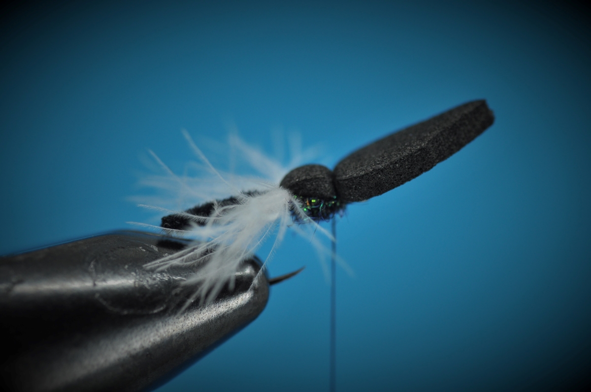 CDC & Foam Midge Step-by-Step - The Fat Fingered Fly Tyer