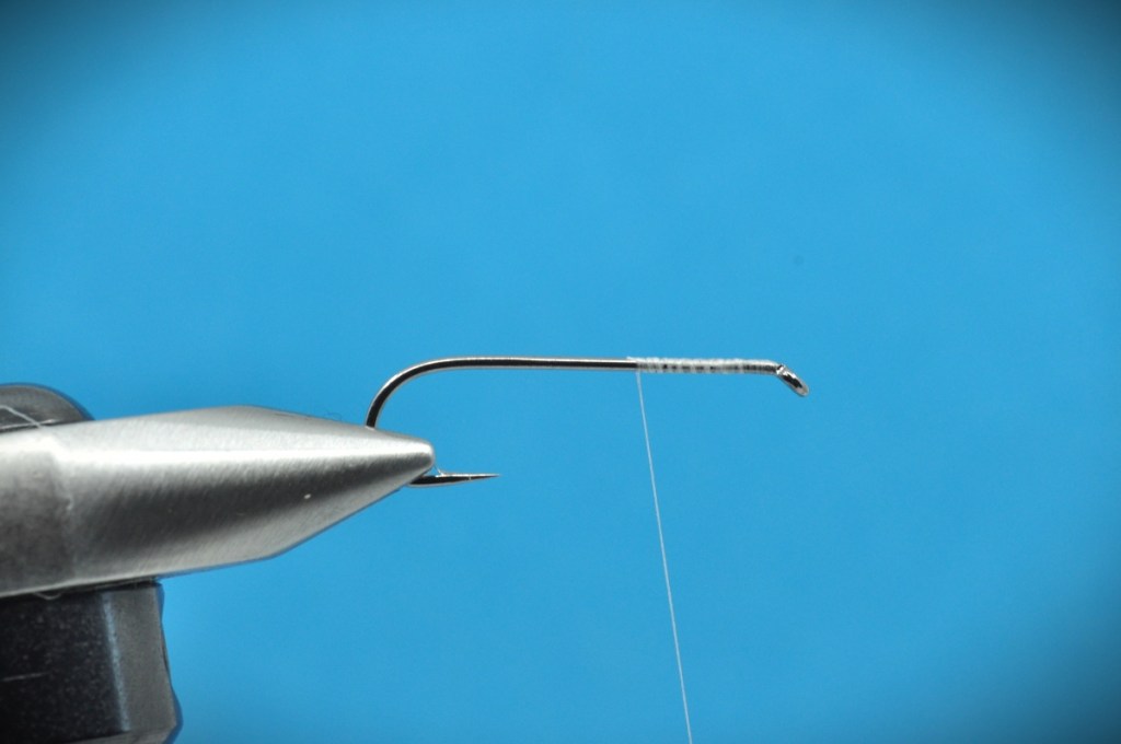 Kreelex Minnow Streamer Step-by-Step - The Fat Fingered Fly Tyer